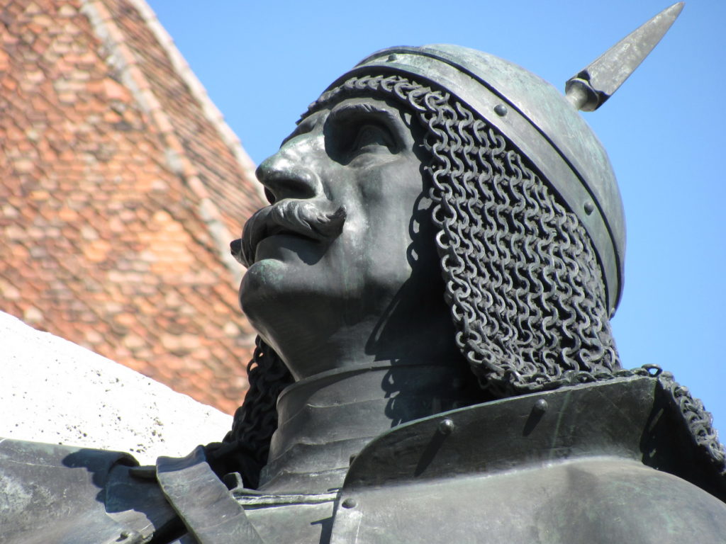 Ansamblul Monumental Matia Corvin - cine sunt vasalii din jurul regelui?