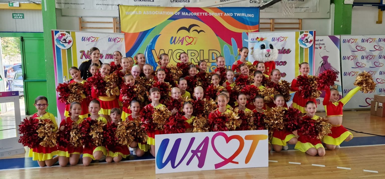 ECLIPSE și ELITE - Echipele de majorete care au adus acasă titlul de ...