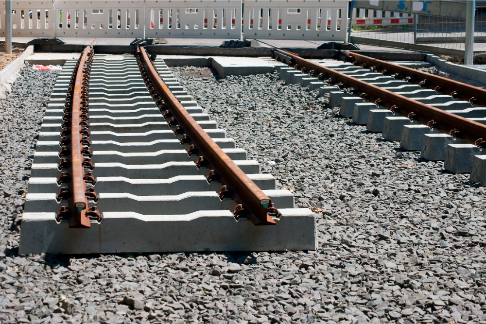 Echipamente esențiale pentru construcția și mentenanța căilor ferate ...