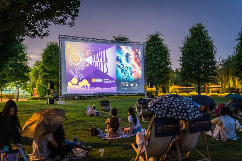 Începe al șaselea sezon „Movie Nights” în Iulius Parc
