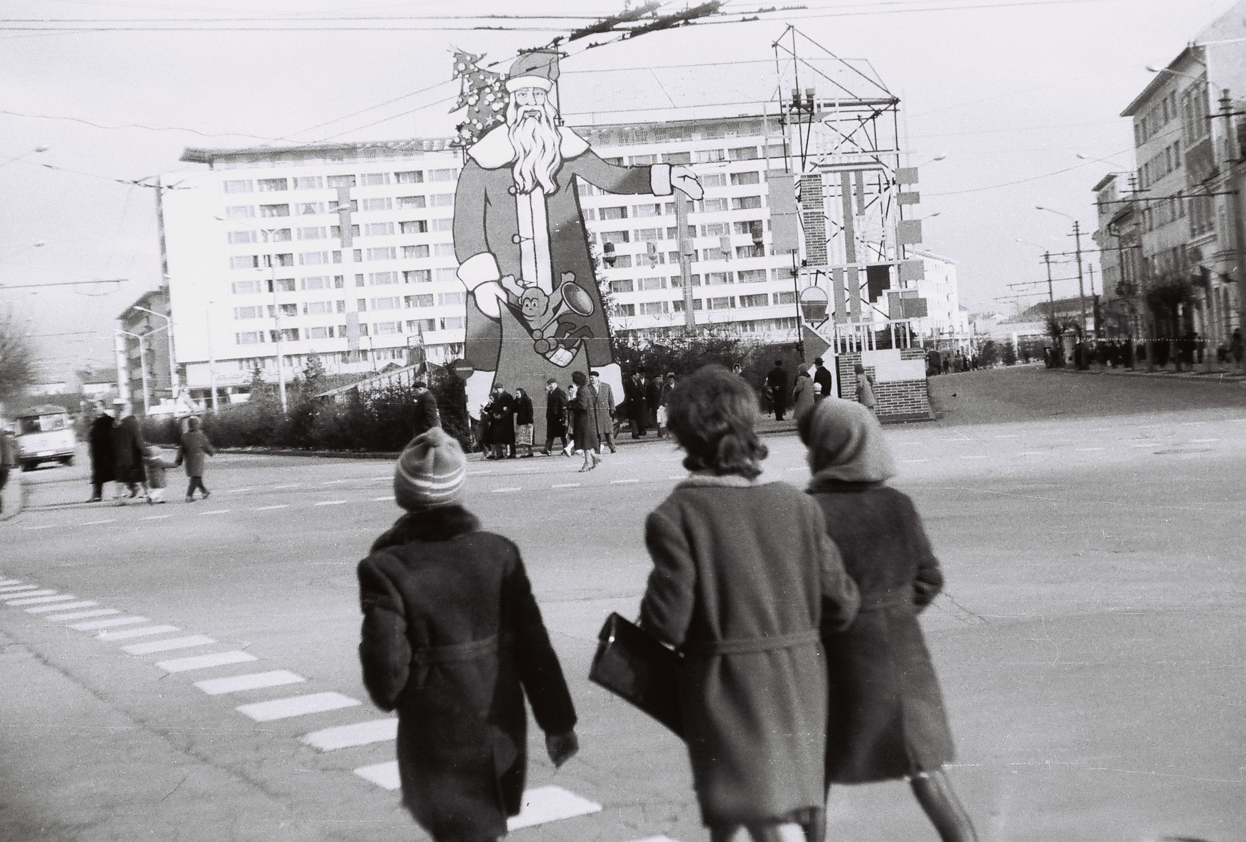 Vederi din ,,epoca de aur”: transformarea Clujului în perioada comunistă