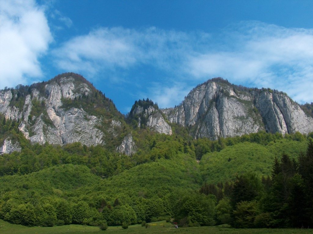 Faini sunt munții la Brasov: ghidul turistului muntoman