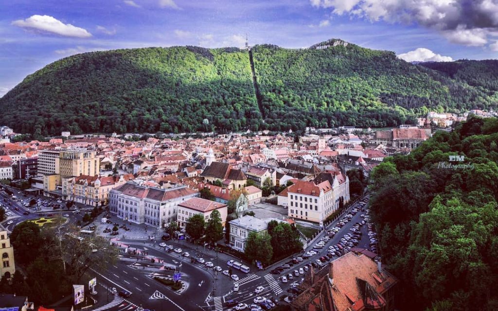 Momentele și locurile ideale de fotografiat Brașovul